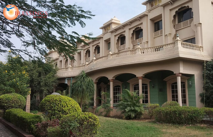 Hotel Shraddha Inn Shirdi - Hotels near Shirdi Saibaba Temple,Maharashtra